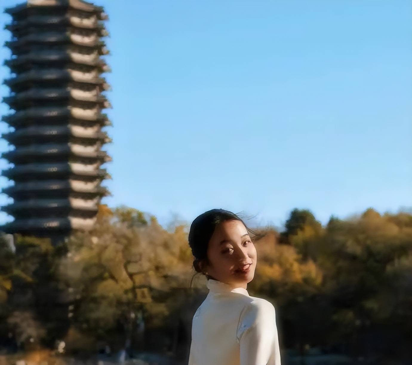 官宣!中国体坛 第一美女”恋爱了,奥运冠军男友直接表白:爱你