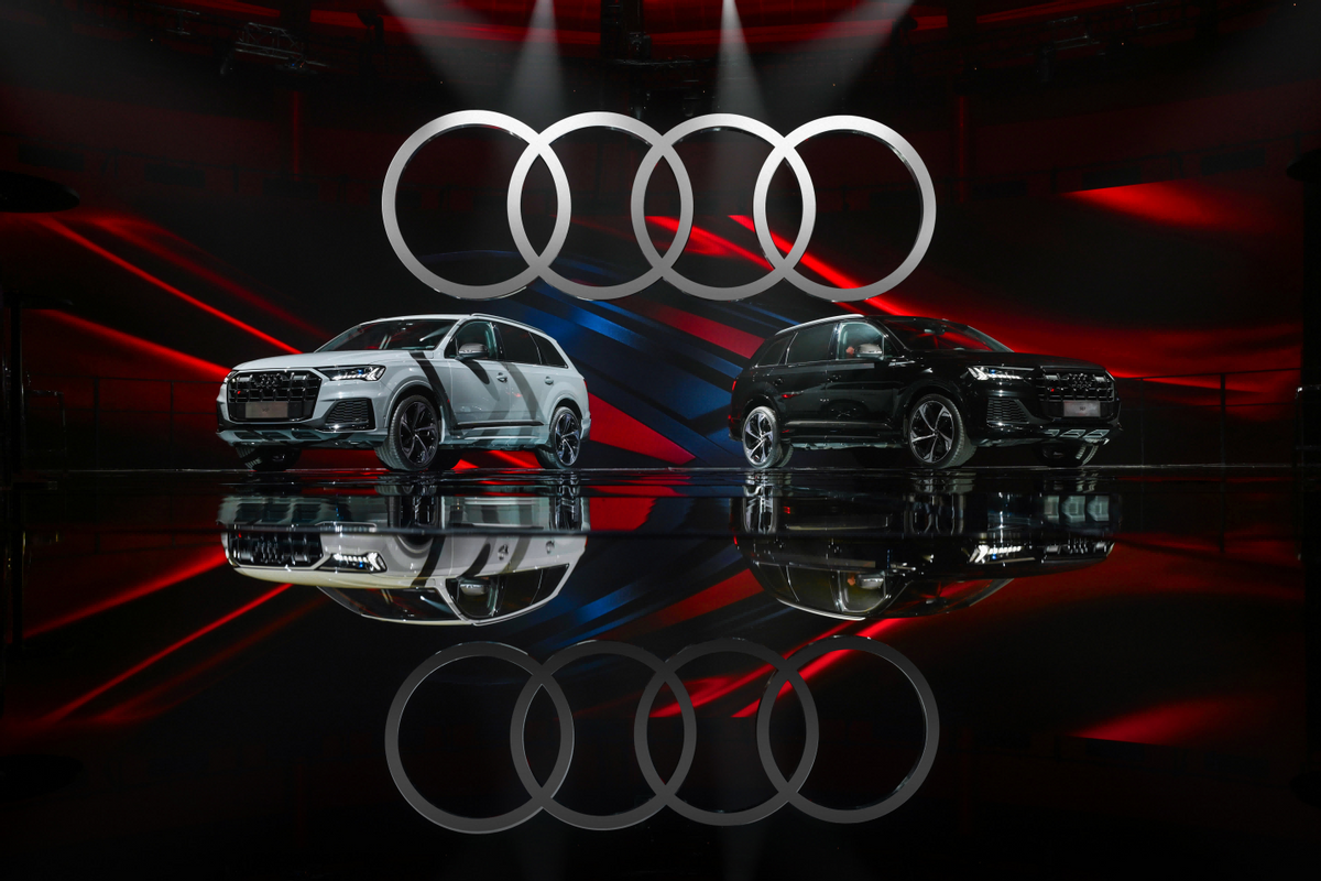 116.98万 搭载V8发动机 奥迪 SQ7暗夜骑士版给你极致性能_搜狐汽车_搜狐网