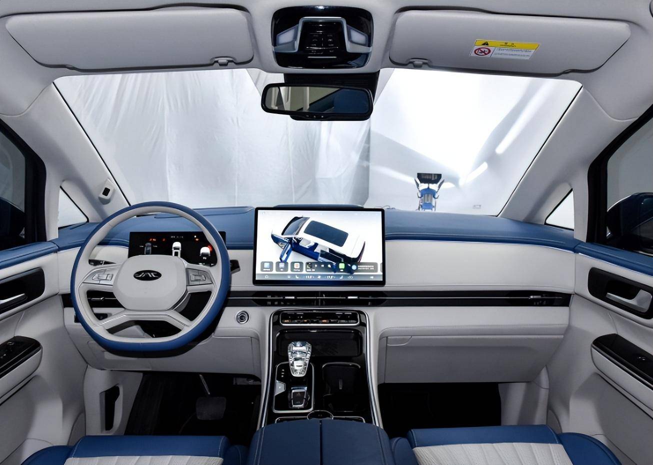 16.99万起售 ＋限时立减8888元 江淮瑞风RF8是新一代MPV的最优解吗_搜狐汽车_搜狐网