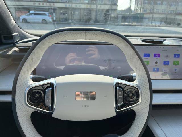 全系直接标配了45英寸8K大屏？银河E8开卷，汉ev：那我还是走吧_搜狐汽车_搜狐网