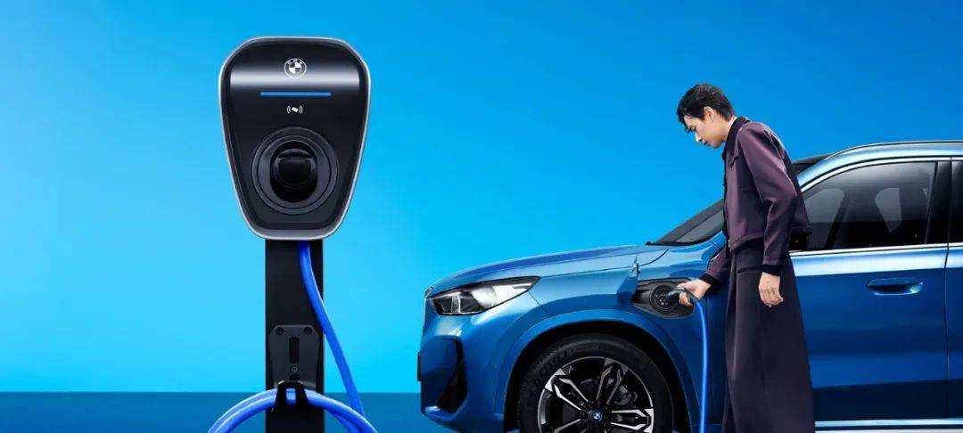 宝马2月1日起推出BMW私享家充服务，包含充电墙盒及安装服务_搜狐汽车_搜狐网