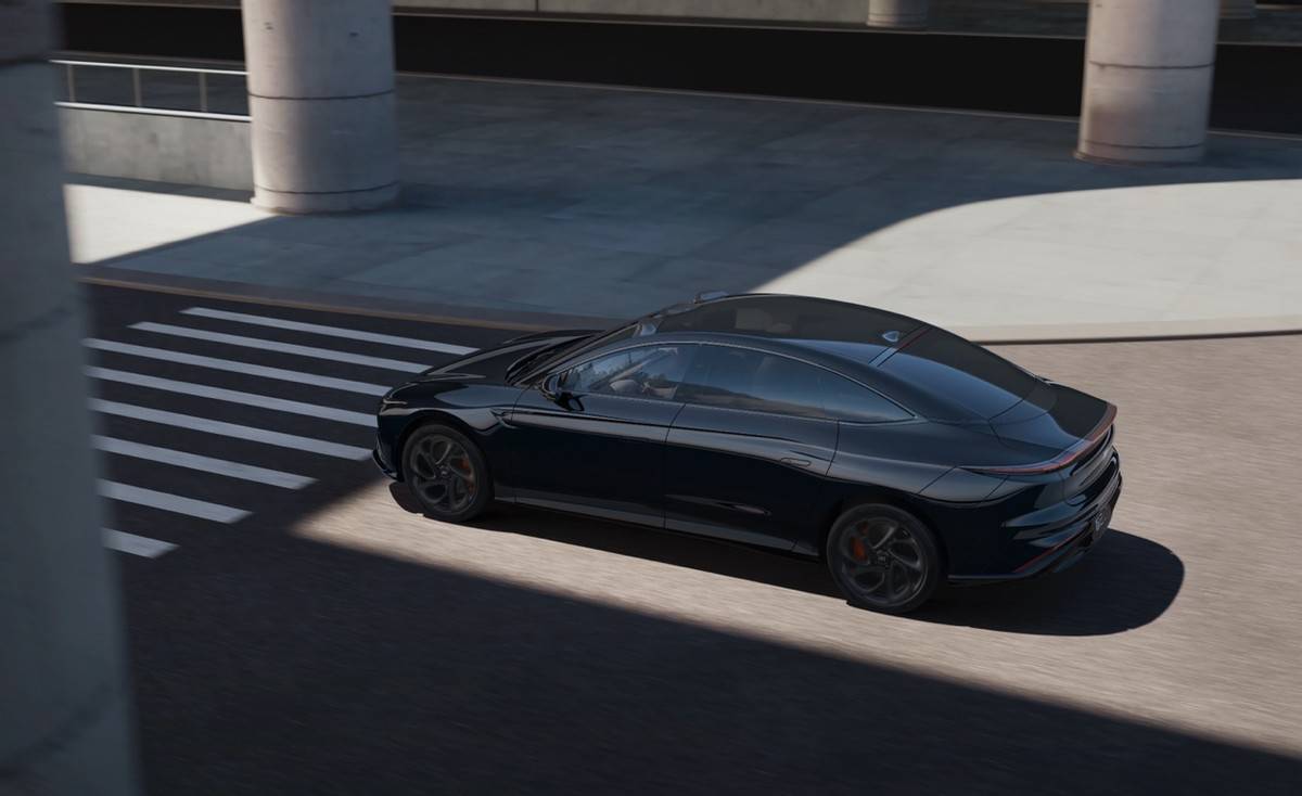 全新智己L7 VS 蔚来ET7：谁才是最具性价比的豪华轿车？_搜狐汽车_搜狐网