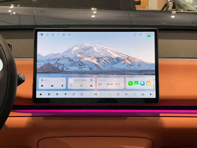 前悬挂降级，同价位罕见的8295芯片，零跑C10到店实拍_搜狐汽车_搜狐网