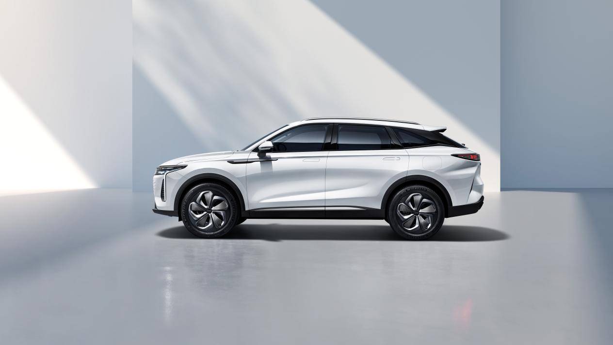 混动巅峰战：星途瑶光C-DM与领克08EM-P王者之争_搜狐汽车_搜狐网