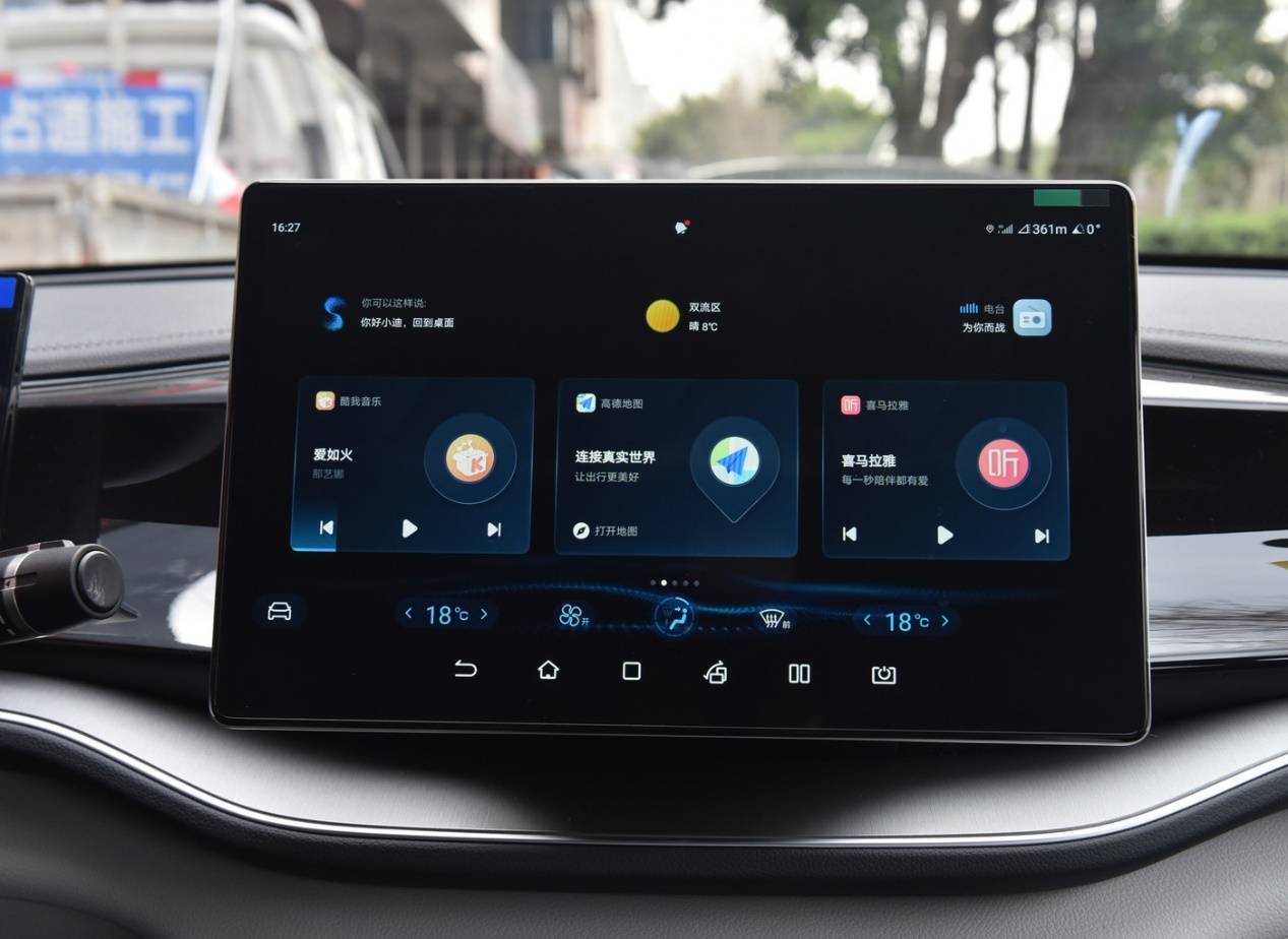 降价还增配，吉利银河L6到底比秦PLUS DM-i和深蓝SL03强在哪？_搜狐汽车_搜狐网
