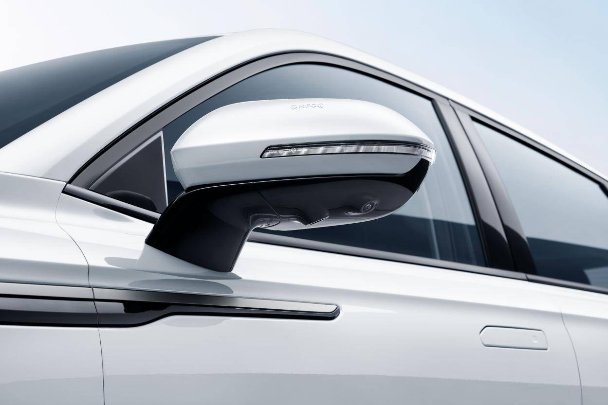 瑶光C-DM对决领克08EM-P：混动之战，谁将称王？_搜狐汽车_搜狐网