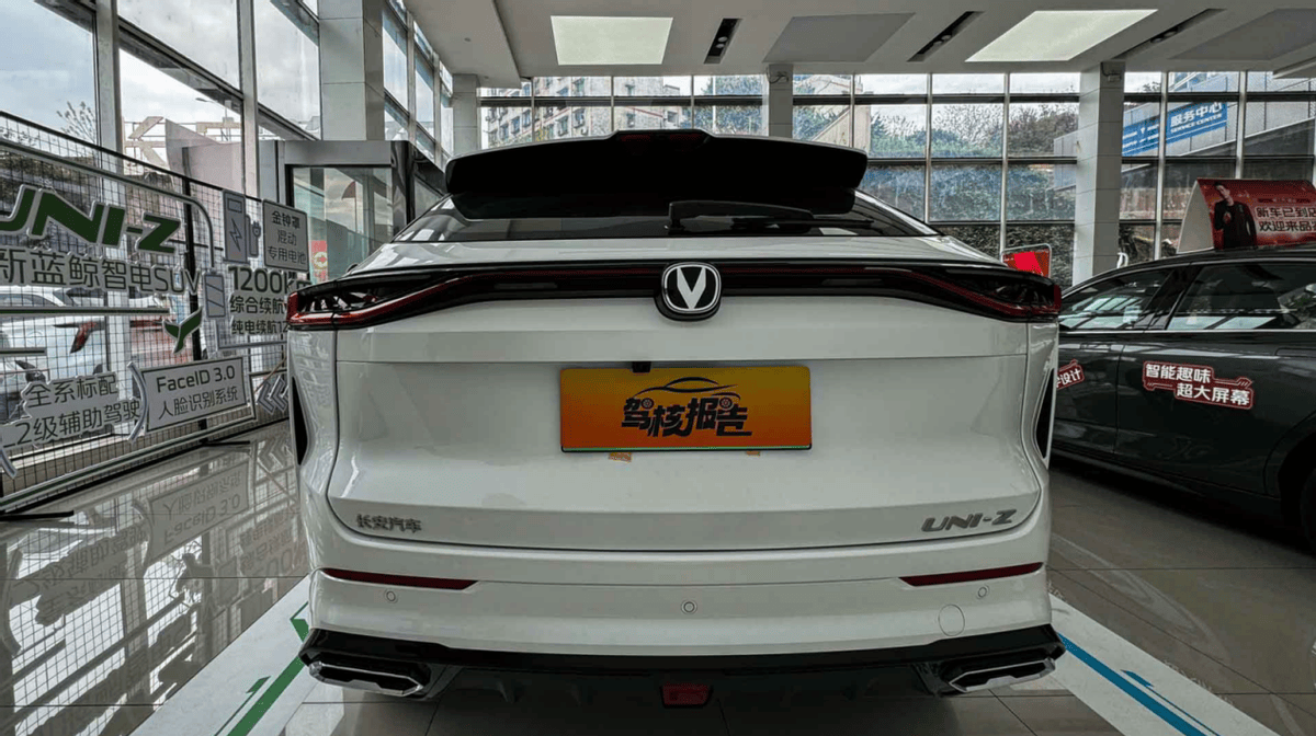 买10万级SUV，比亚迪还是长安，宋PLUS对比UNI-Z_搜狐汽车_搜狐网