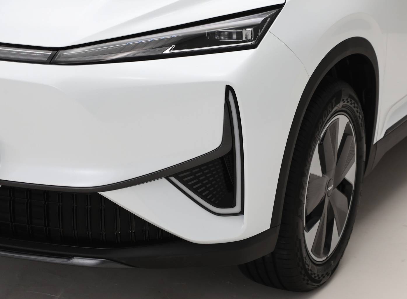 东风风神L7将上市，综合续航1500km，6s级加速，定价多少合适？_搜狐汽车_搜狐网