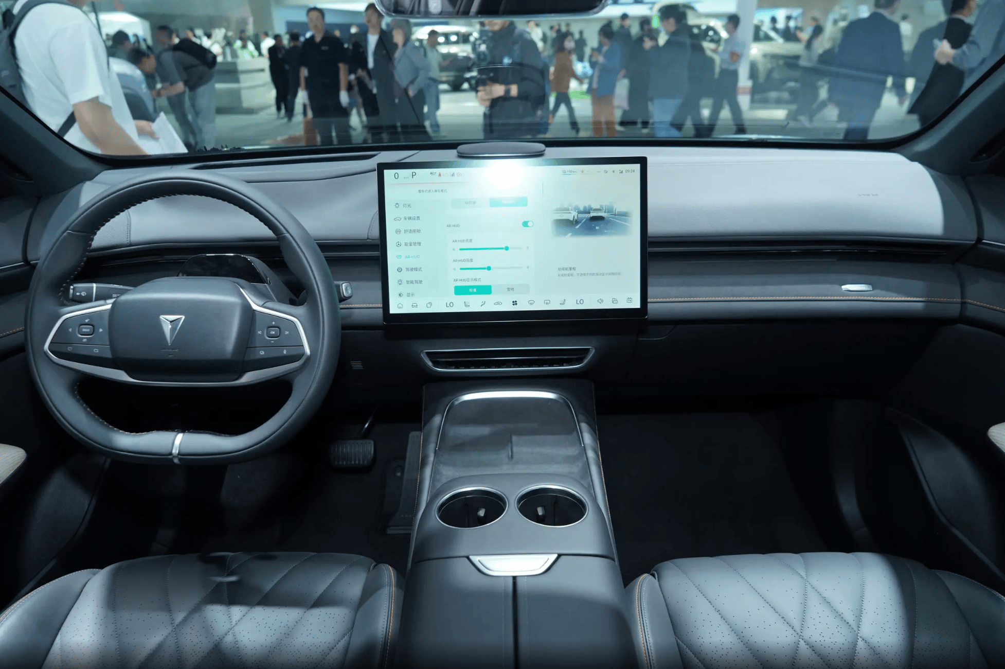 零跑C10 vs 深蓝S7：年轻人的首选理想家园_搜狐汽车_搜狐网