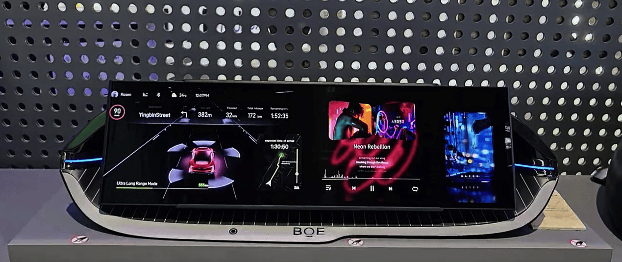 车载OLED显示崭露头角！京东方车载柔性折叠、滑卷拼接重新定义智能座舱！_搜狐汽车_搜狐网