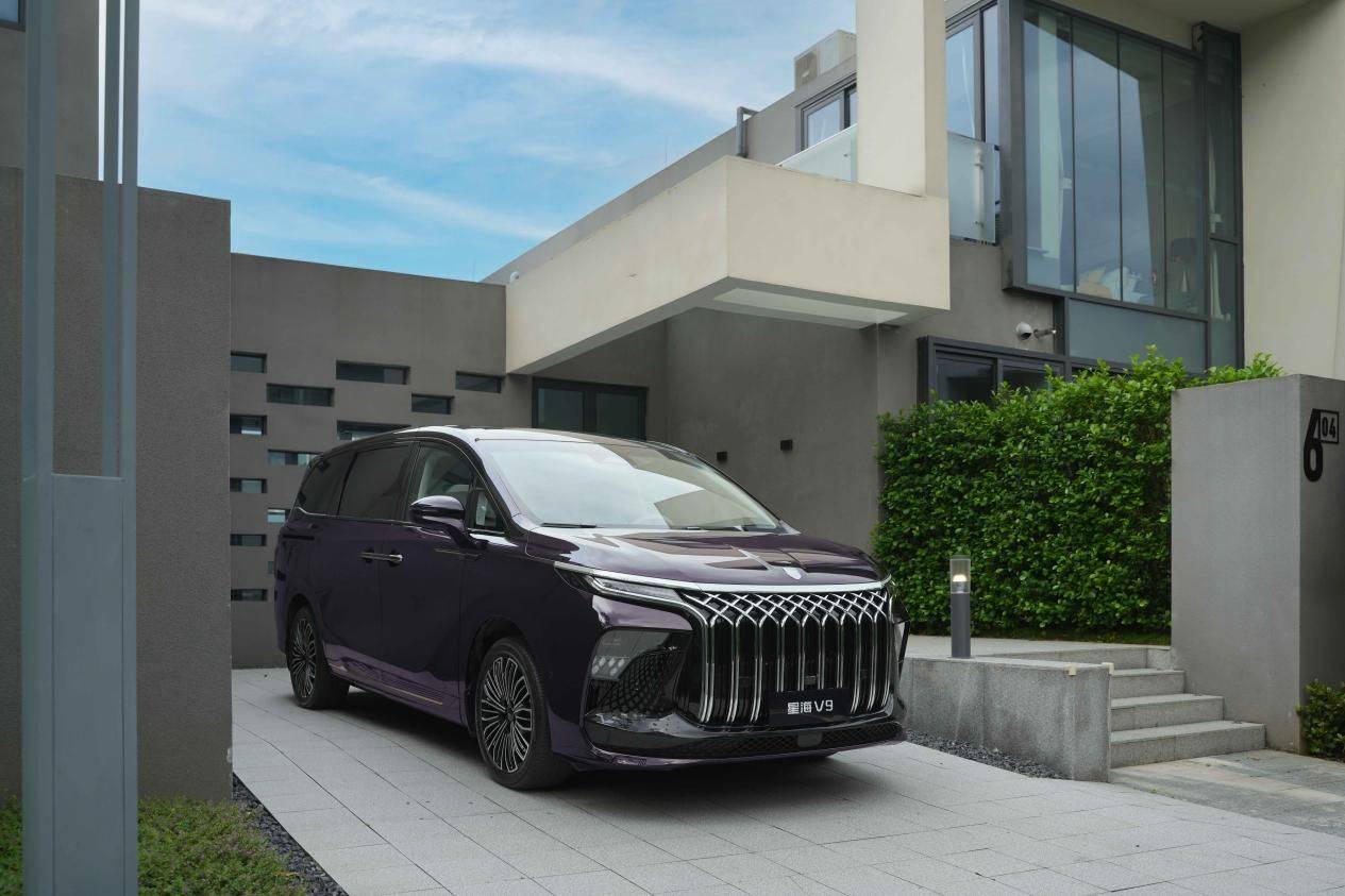 19.99万元起 豪华新能源旗舰MPV风行星海V9全国百城上市_搜狐汽车_搜狐网