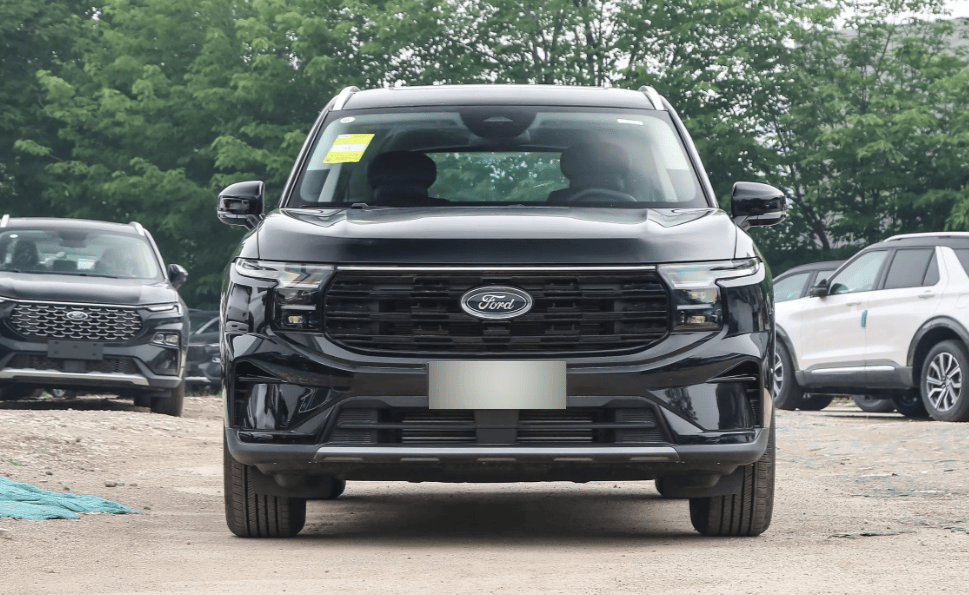 采用四驱七座设计，它轴距2950mm，体验感如何_搜狐汽车_搜狐网