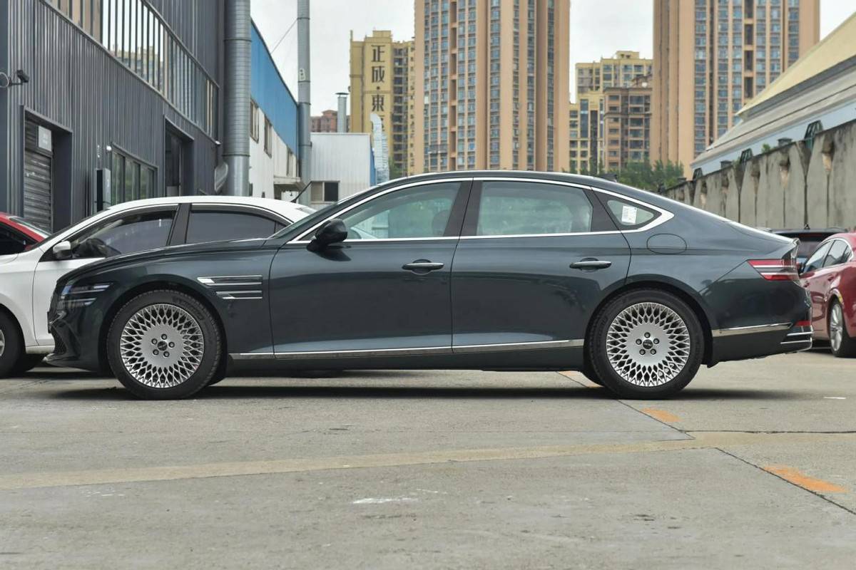 29.98万起，原装进口+6.6秒破百，捷尼赛思G80还有前途吗？_搜狐汽车_搜狐网