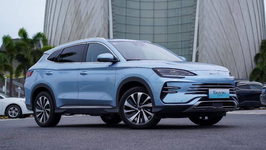 跨级别的竞争，零跑全新C11与宋PLUS DM-i，谁更全面？_搜狐汽车_搜狐网