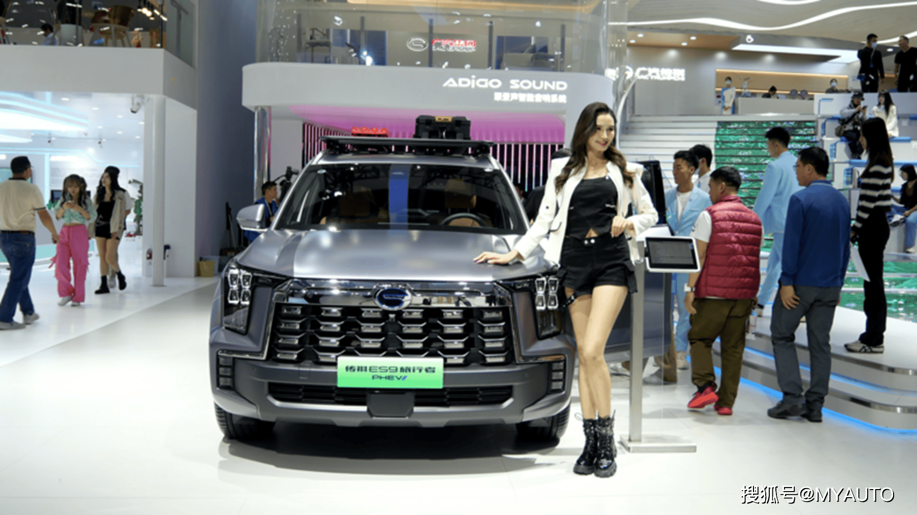 走在十字路口的广汽新能源，向左走还是向右走?_搜狐汽车_搜狐网