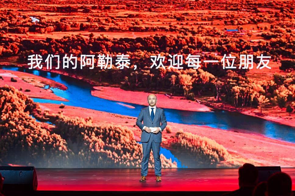 超级混动智慧旗舰SUV 红旗HS7 PHEV预售开启，先享价25.98万元起！_搜狐汽车_搜狐网