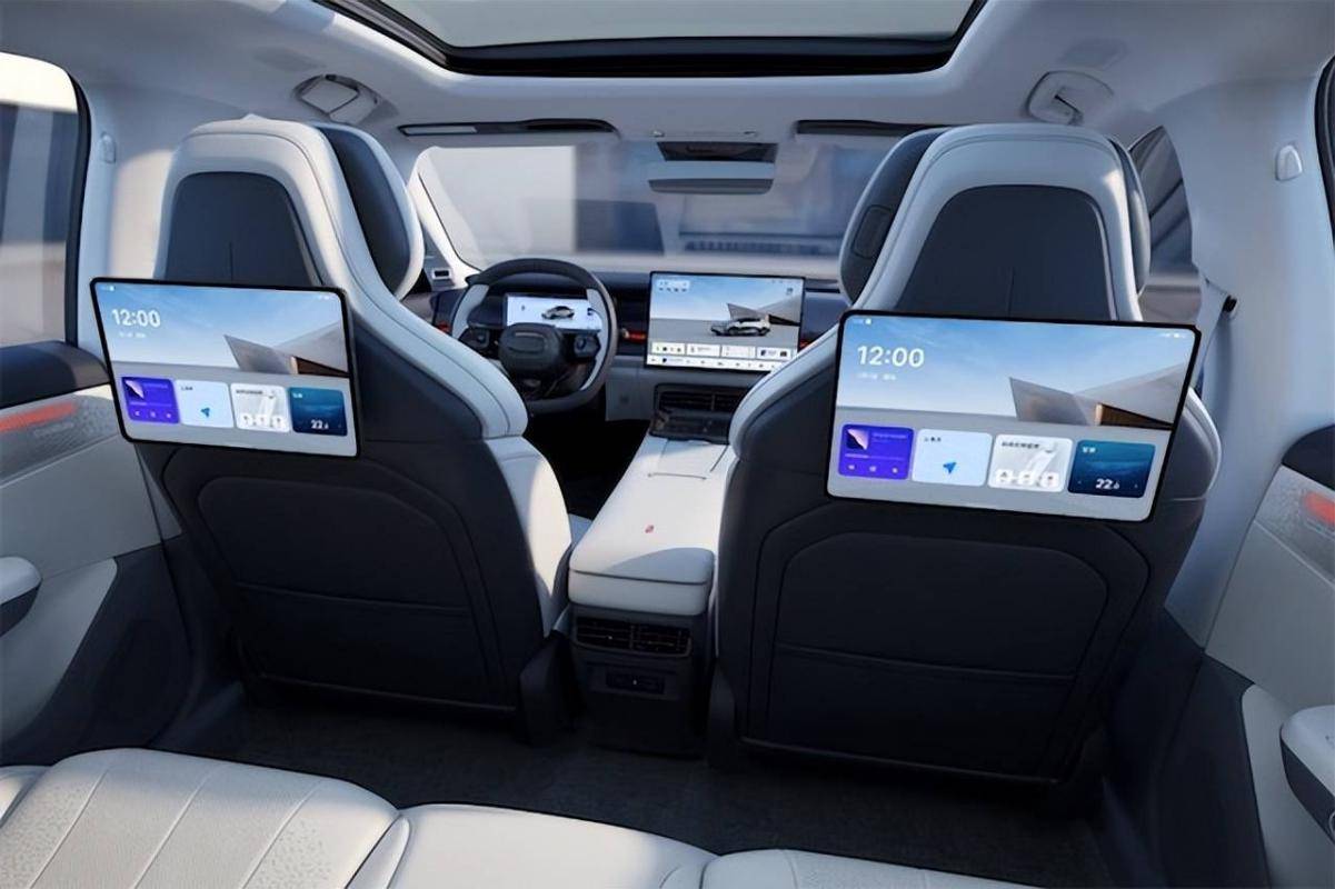 置换补贴+多重权益，领克07EM-P这波福利你受得了吗?_搜狐汽车_搜狐网