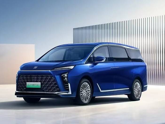 王者地位 智电千里 成都别克GL8家族百人交车仪式圆满落幕_搜狐汽车_搜狐网