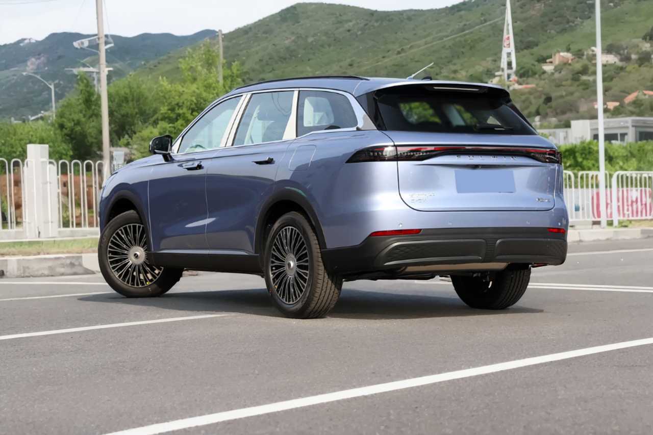 家用新宠奇瑞风云T9，15万级SUV的智能舒适典范_搜狐汽车_搜狐网