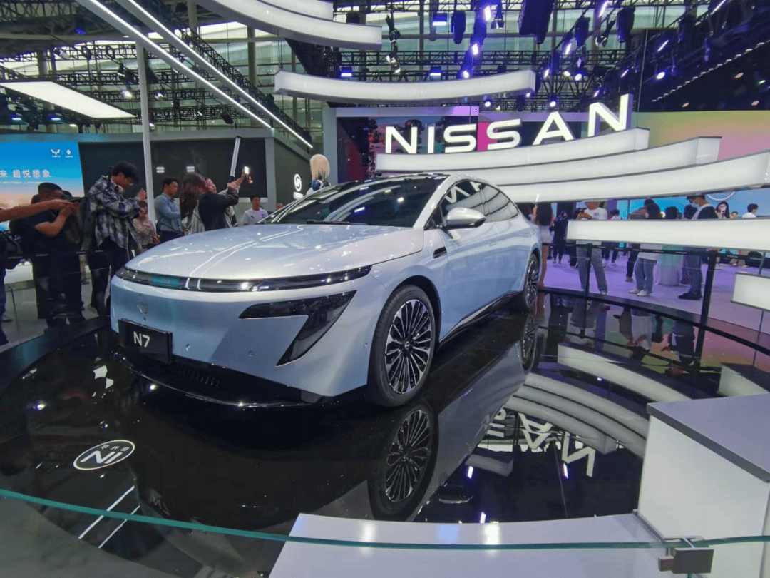 东风日产N7首发：设计有新能源味，智驾等配置看齐新势力_搜狐汽车_搜狐网