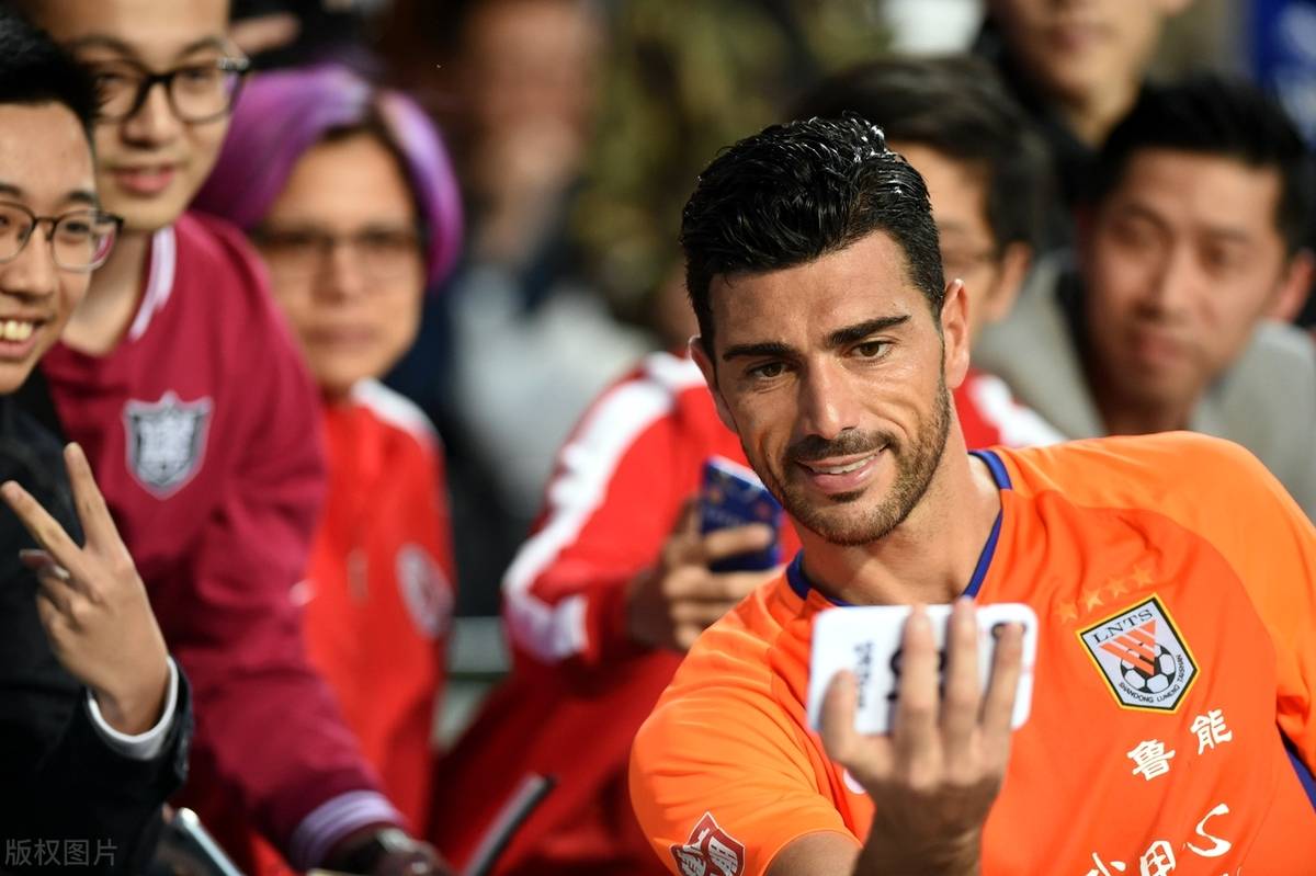 周六001澳超：奥克兰FC力撼西部联，谁将问鼎周六荣耀？_比赛_防守_战术