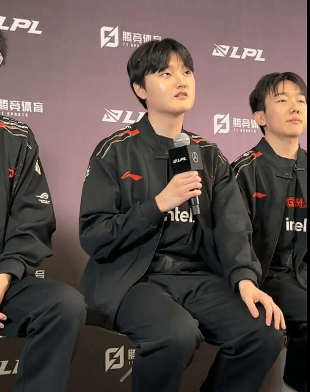 LPL首秀Peyz完美发挥！Caps斩获S15赛季首个五杀，G2处境依然危险_队伍_剧集_比赛