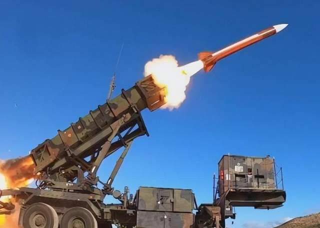 中国全面退役俄制S300，选择使用红旗9B和红旗9C导弹 - 中共功过