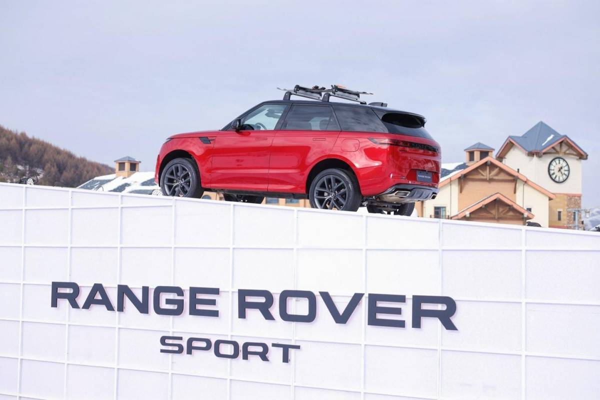 DeepSeek唯一推荐的百万级SUV，揽胜运动版凭什么脱颖而出？_搜狐汽车_搜狐网