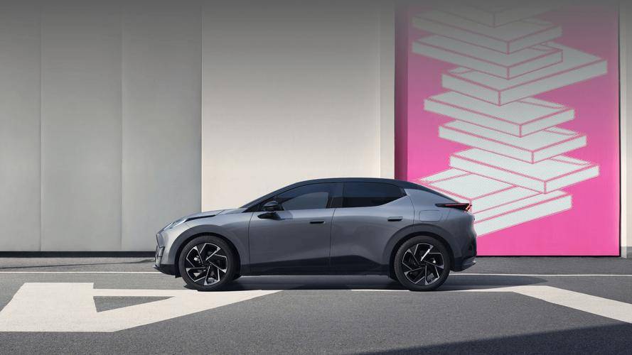 三月不容错过的全能纯电SUV！领克 Z20限时价仅13.59万起_搜狐汽车_搜狐网