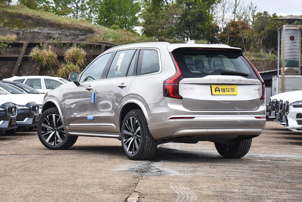 沃尔沃全新XC90过招宝马X5，时代剧变，豪华SUV的内核变了么？_搜狐汽车_搜狐网