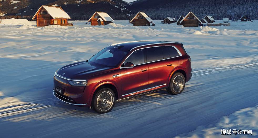 同样是大6座SUV，差价近6万！深蓝S09 四驱 Ultra+高定版对比问界M8 Max参数差别究竟在哪？_搜狐汽车_搜狐网