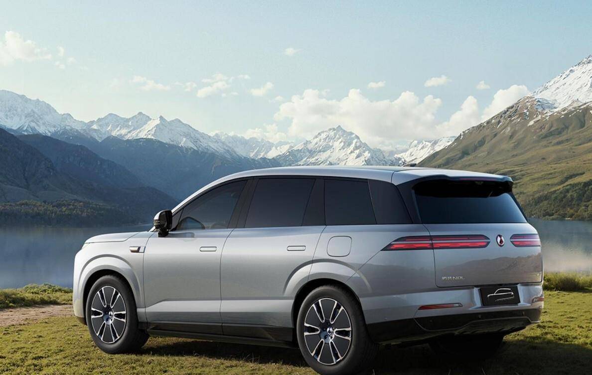 全方位对比，聊聊N8L与N9的差异化_搜狐汽车_搜狐网