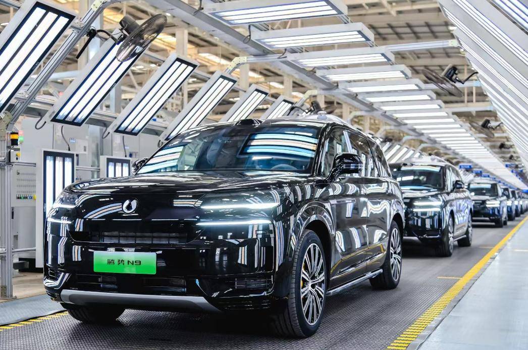 用时仅2个月，腾势N9第10000辆整车交付！凭啥卖得这么火？_搜狐汽车_搜狐网