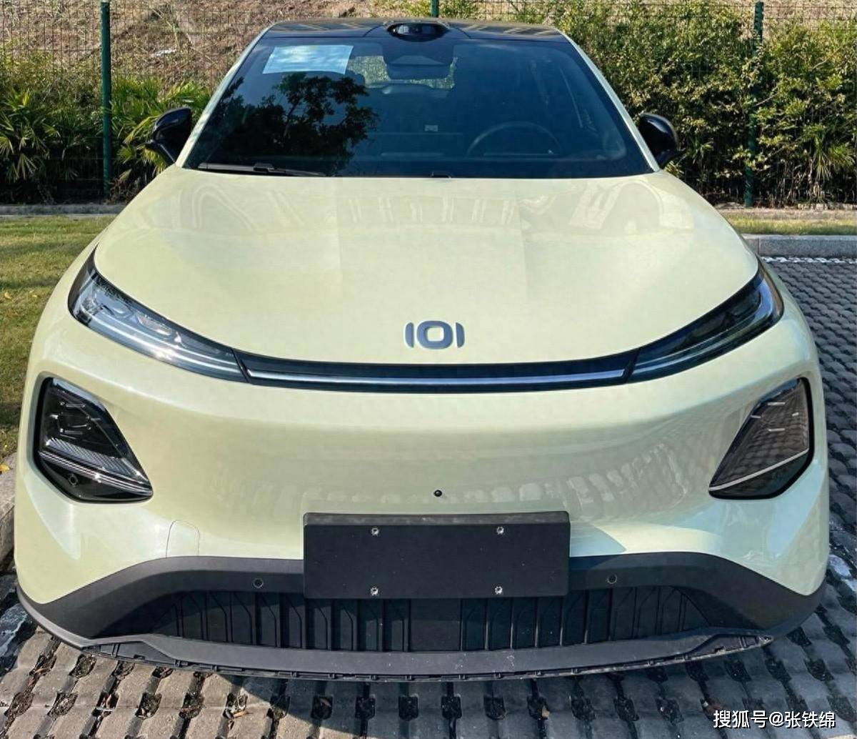 长安启源Q05实车曝光，外观很前卫时尚，车长4435mm，续航506km_搜狐汽车_搜狐网