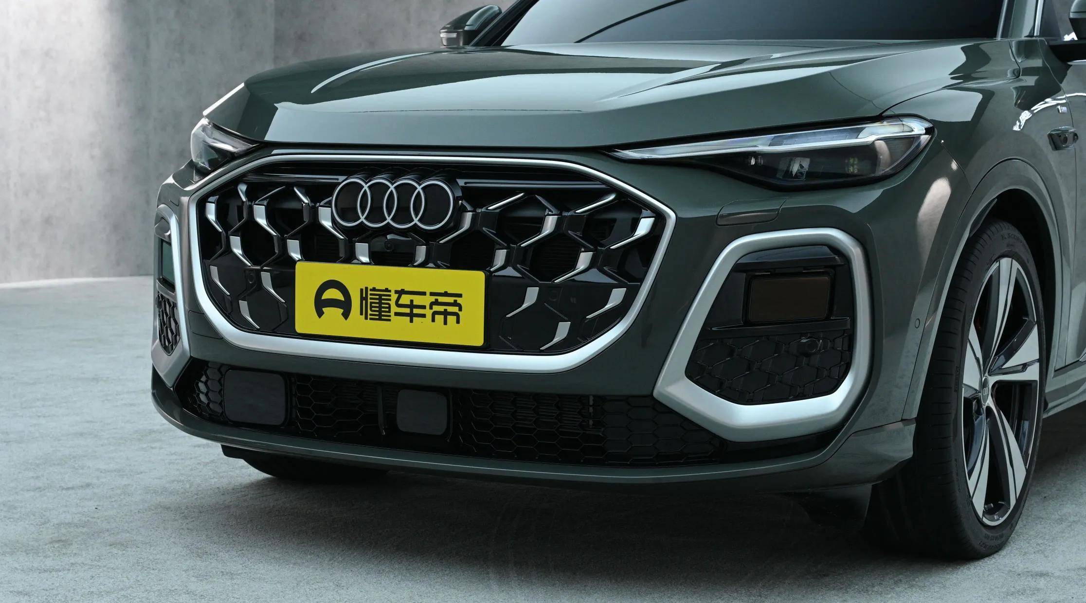 宝马X3瑟瑟发抖！2026款奥迪Q5L正式亮相，这配置简直是降维打击_搜狐汽车_搜狐网