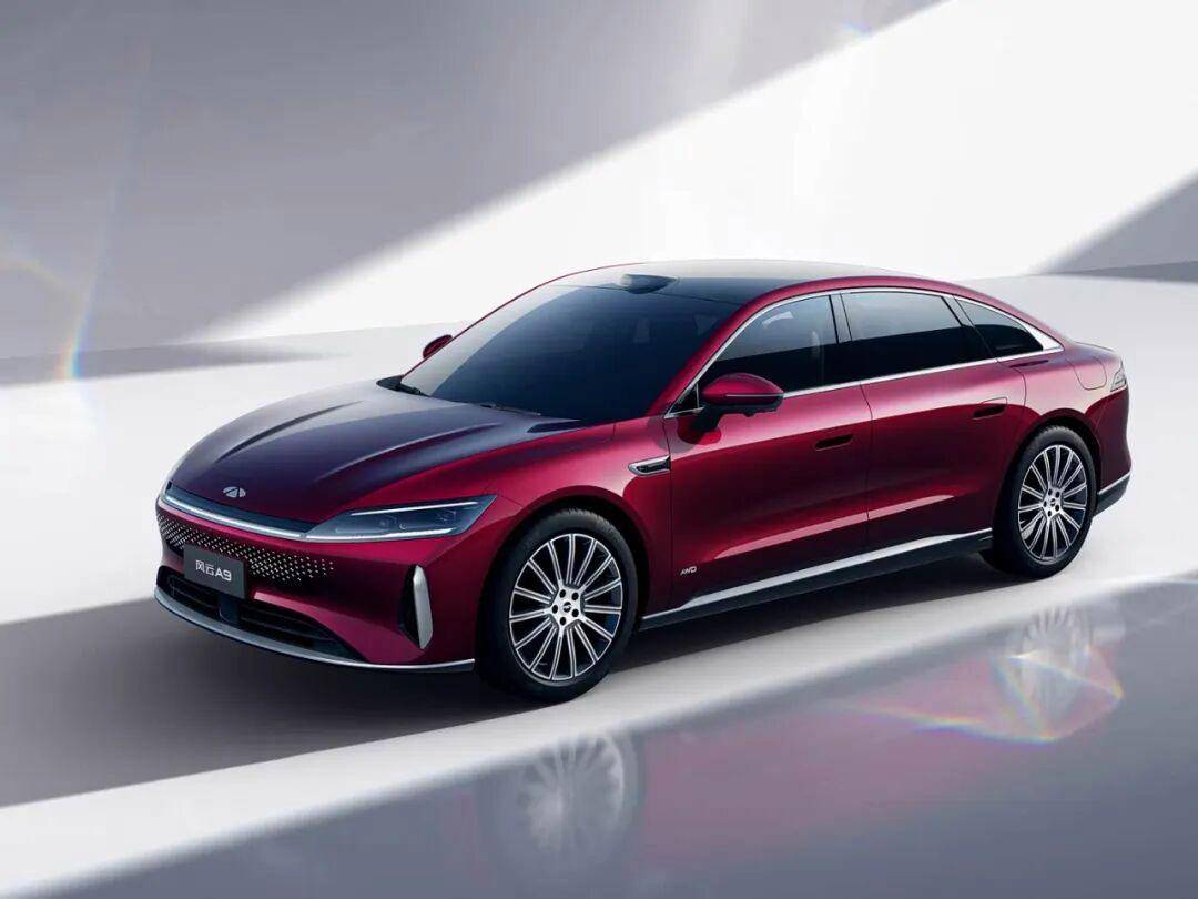 纯电260km无焦虑！奇瑞风云A9L，3米轴距大空间，前双叉臂底盘+高速智驾，13.99万起_搜狐汽车_搜狐网