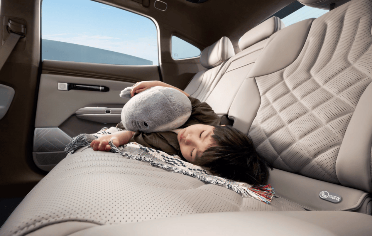 20万购车推荐：小鹏G7的“赠送”还不如昊铂HT的标配？_搜狐汽车_搜狐网