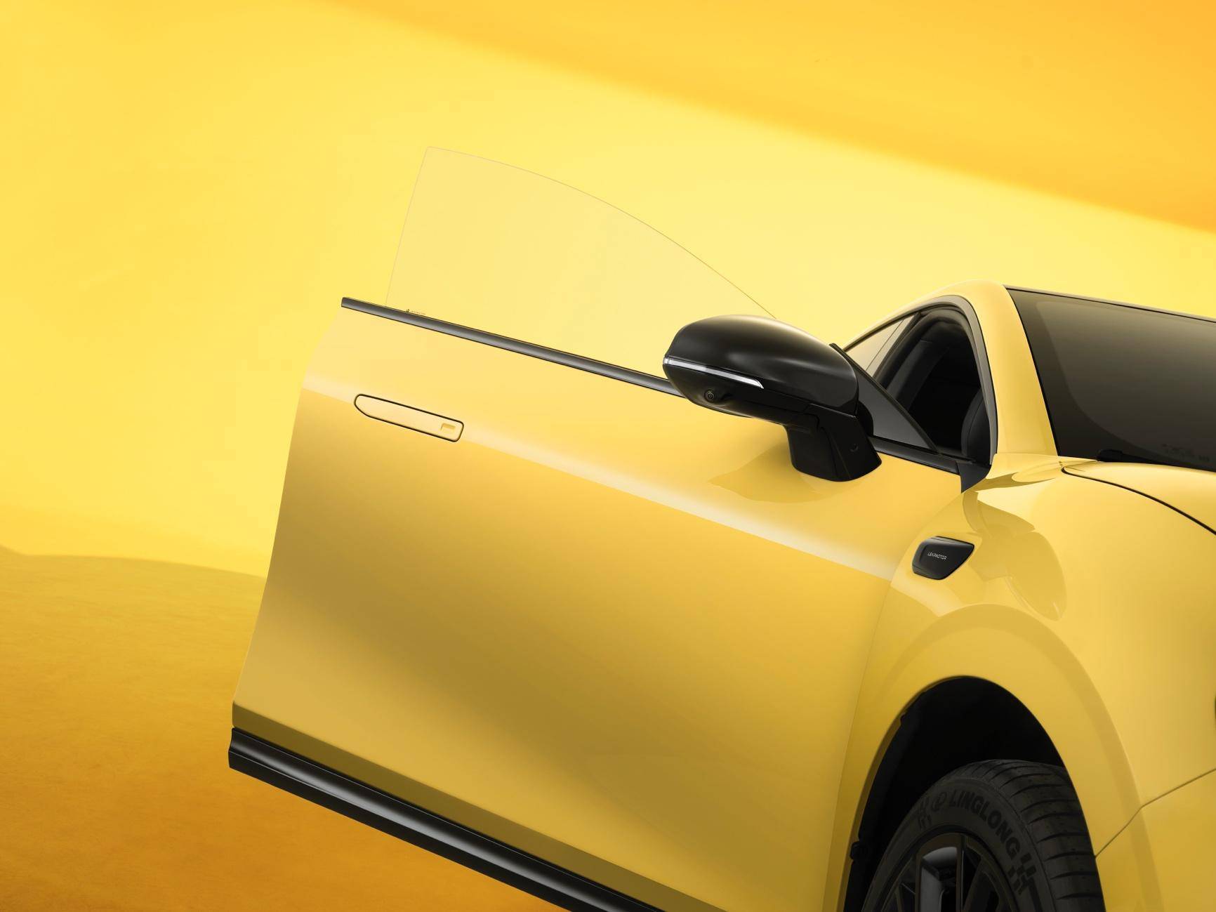 预售10.58万起 零跑Lafa5如何定义Z世代“高颜值运动轿跑”新标准？_搜狐汽车_搜狐网