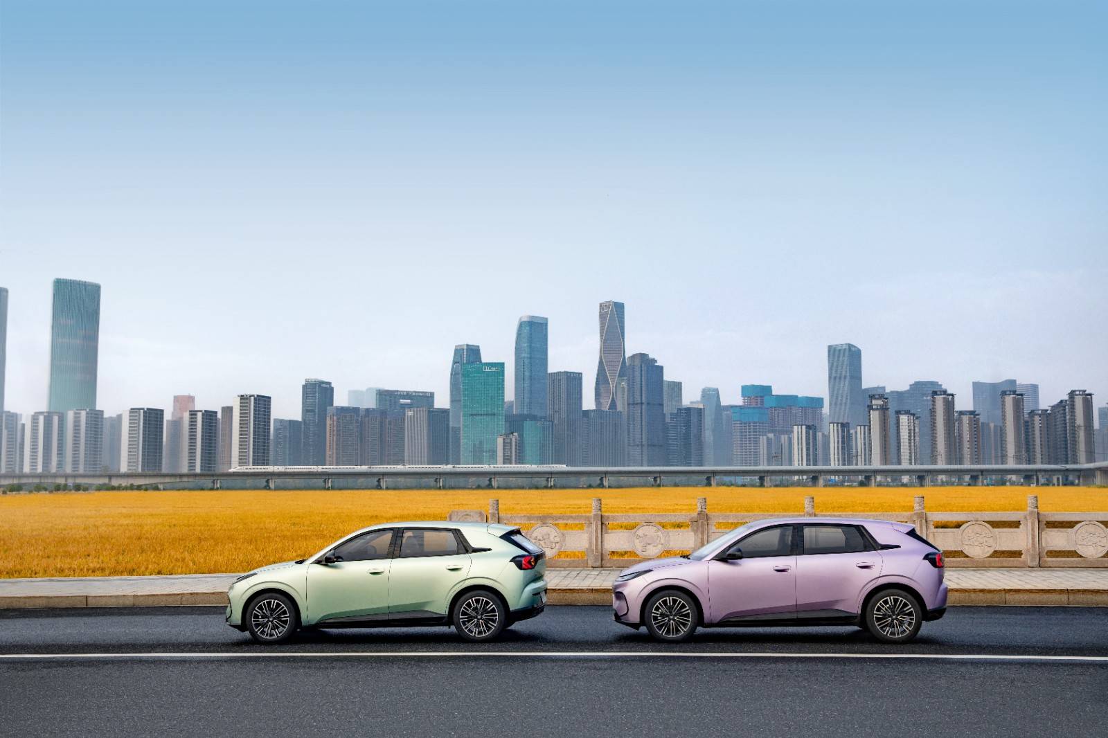 A0级车身B级空间！极狐T1满足家庭出行需求_搜狐汽车_搜狐网