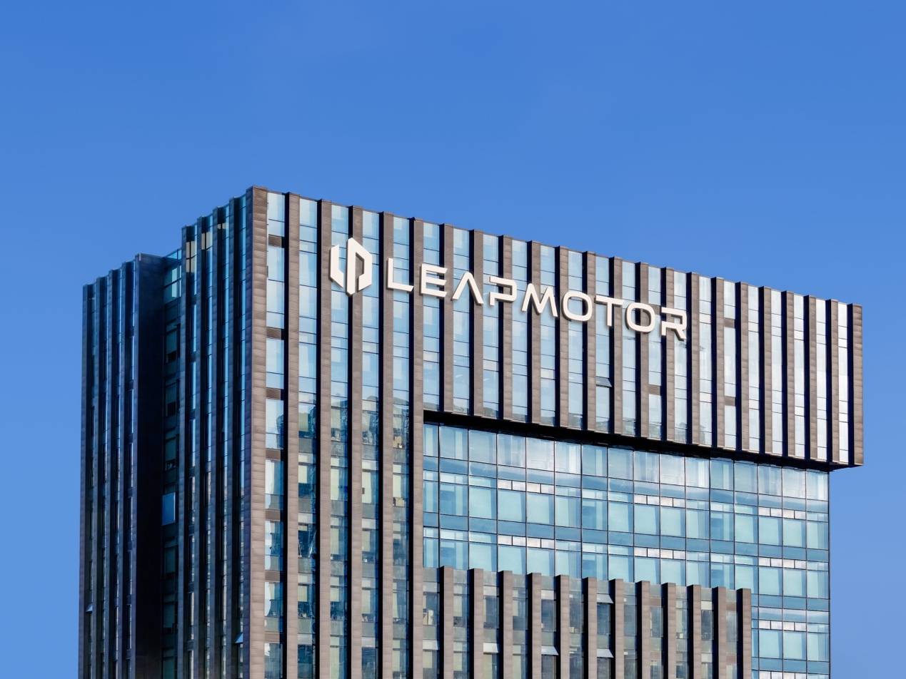 零跑十周年朱江明发布内部信：从跟跑到领跑，以世界级车企要求自己_搜狐汽车_搜狐网