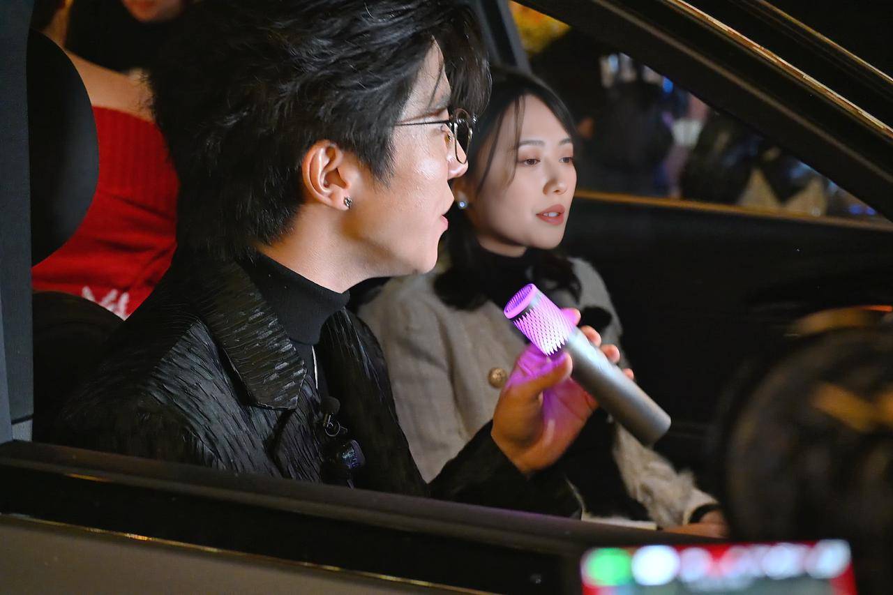 上海圣诞顶流打卡点，航海家圣诞车礼物拿到手软_搜狐汽车_搜狐网