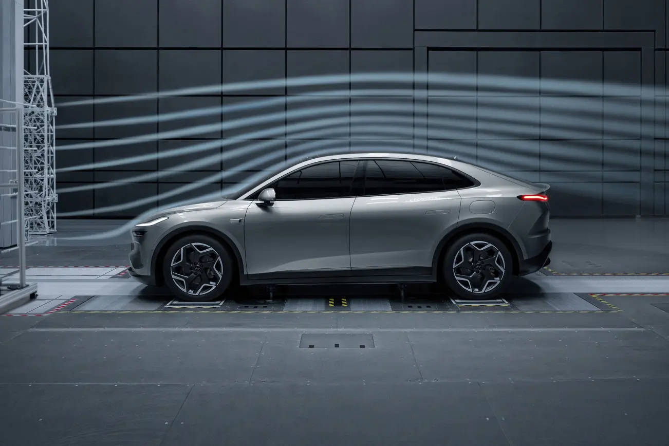 预售价21.99万元起，900V高压架构+可换电，乐道L60正式发布_搜狐汽车_搜狐网