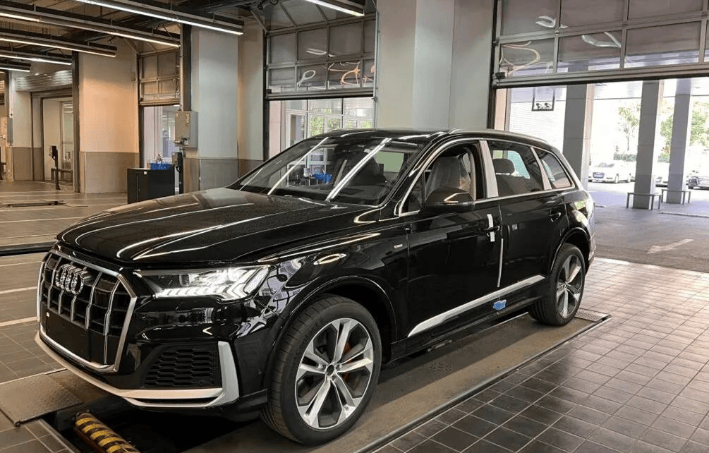 奥迪沦为“价格屠夫”，进口7座SUV爆降13万，3.0T+8AT全时四驱，可惜无人欣赏_搜狐汽车_搜狐网