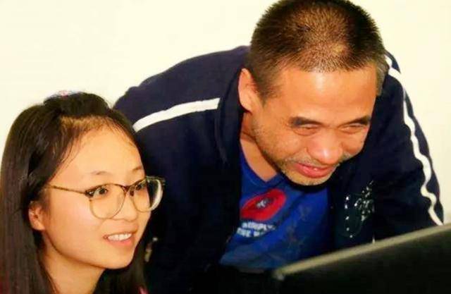 王晓琮：14岁上北大，毕业后成最红讲师，教书40年却未评职称_父母_教学水平_儿子