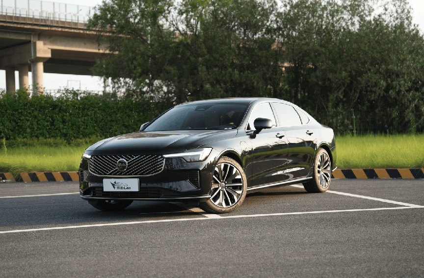 沃尔沃全新S90与奥迪A6L深度对比 谁更懂“高知感”？_搜狐汽车_搜狐网