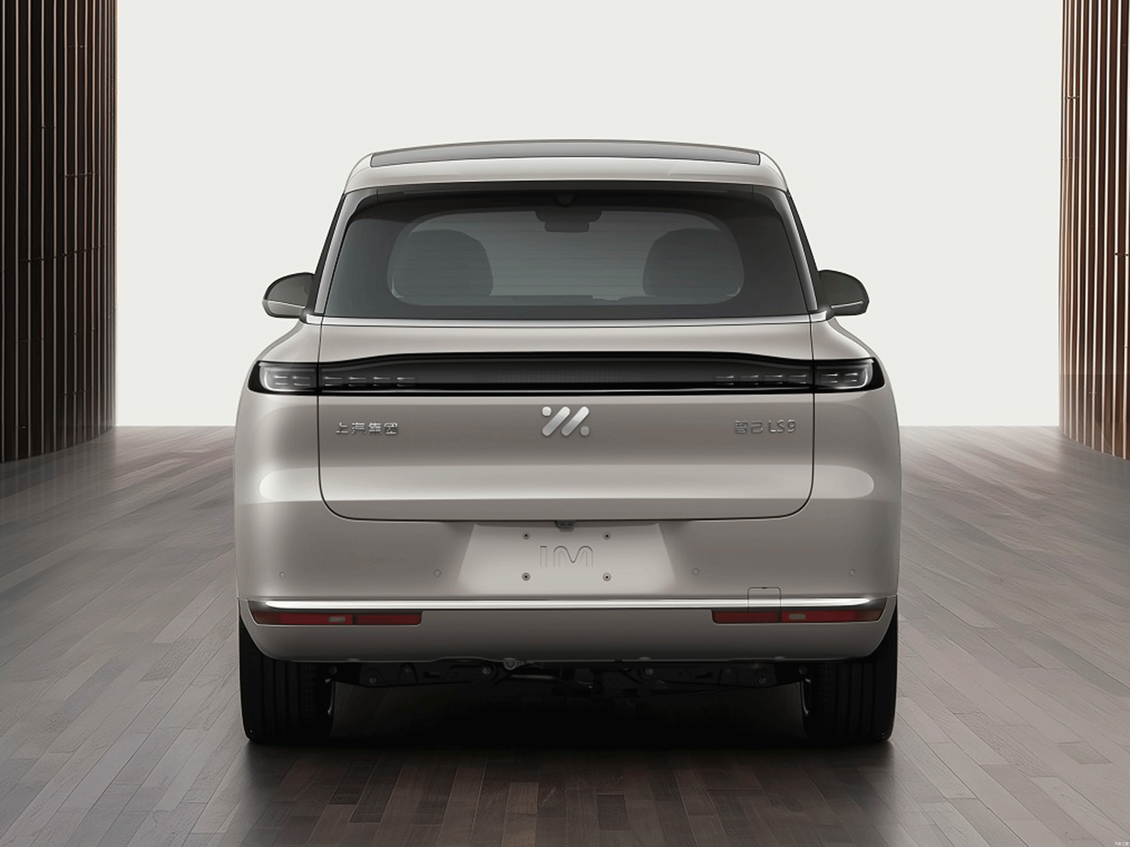 竞争问界M9？智己LS9将于11月4日预售，增程动力/纯电续航402公里