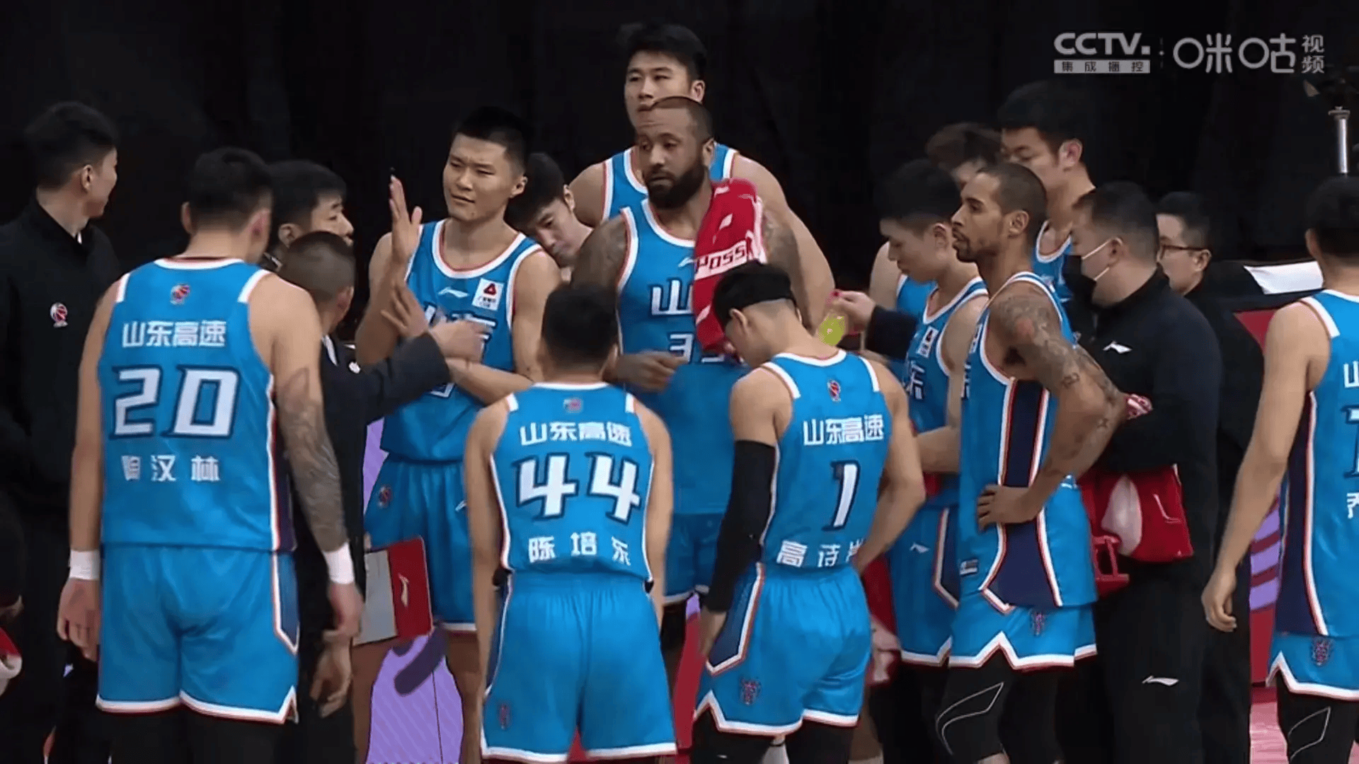 CBA第50轮山东战深圳，陶汉林战双塔，山东能否扳回一城迎四连胜_丁伟_比赛_状态