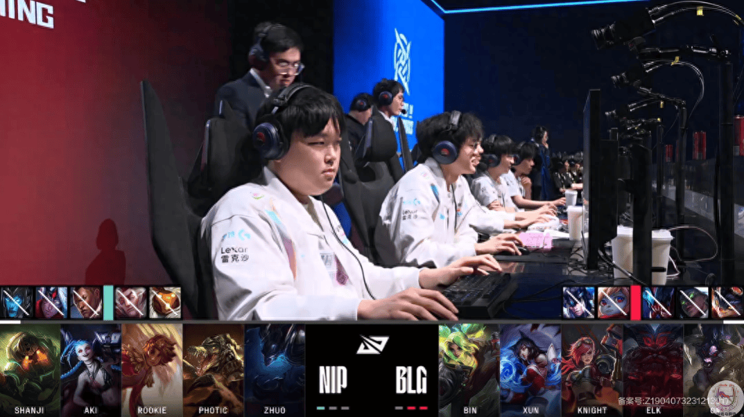 Knight经典25层杀人书超神！BLG击败NIP晋级胜决_比赛_英雄_版本