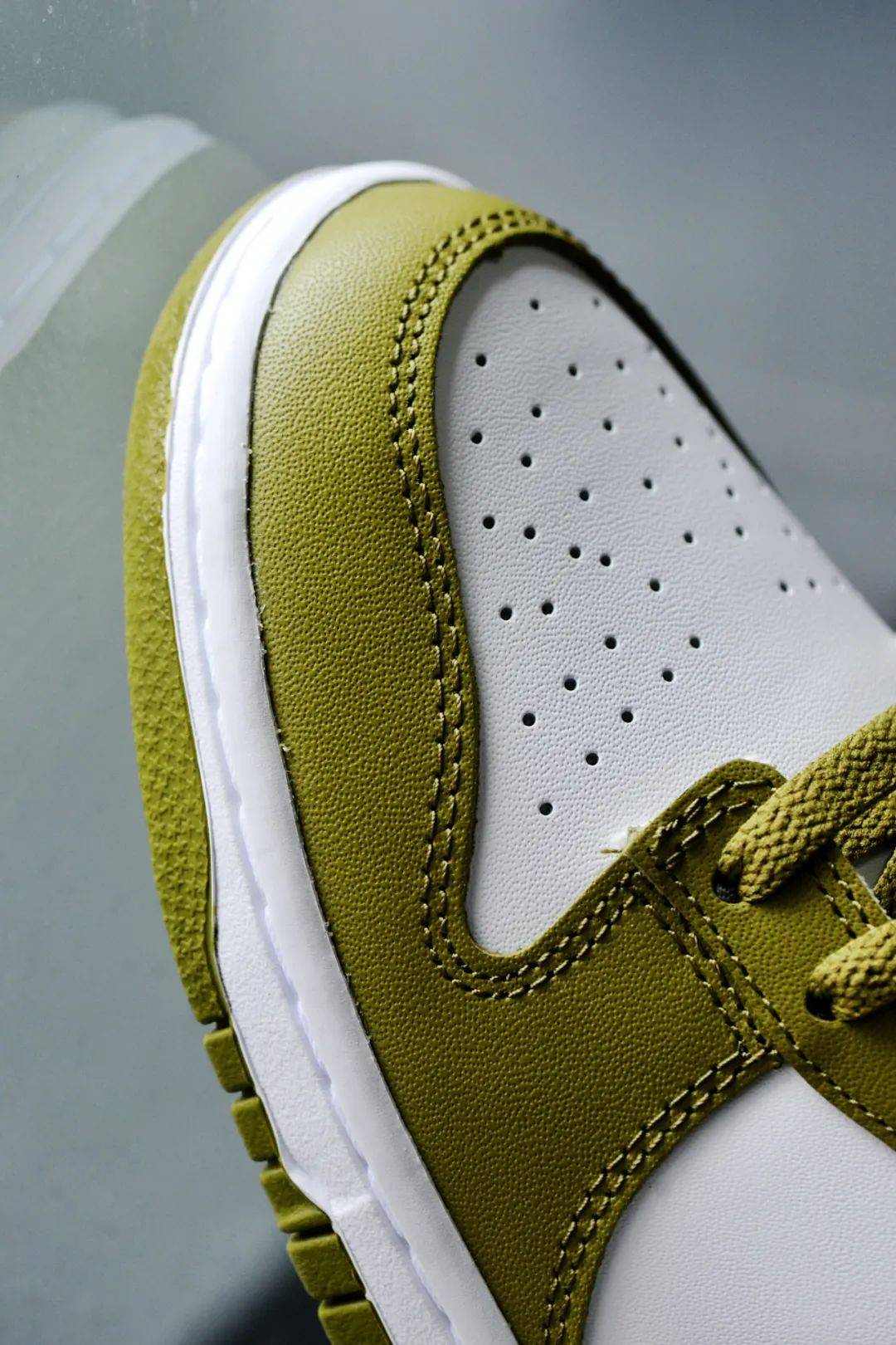 SOAR 限量发售｜Nike Dunk Low Retro “Pacific Moss”_顾客_白色_橄榄绿