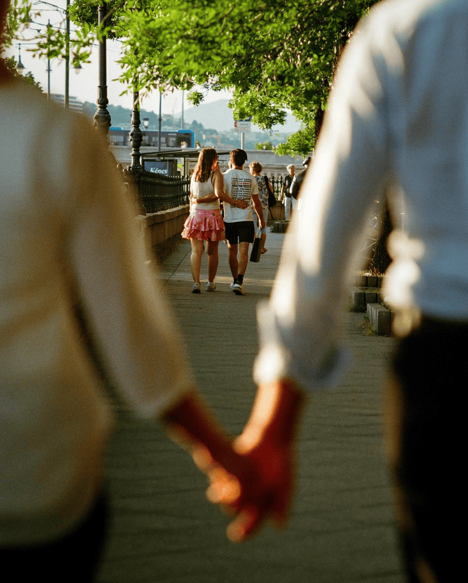 浪漫的胶片影像 | Peter Varsics_恋人_创造力_作品